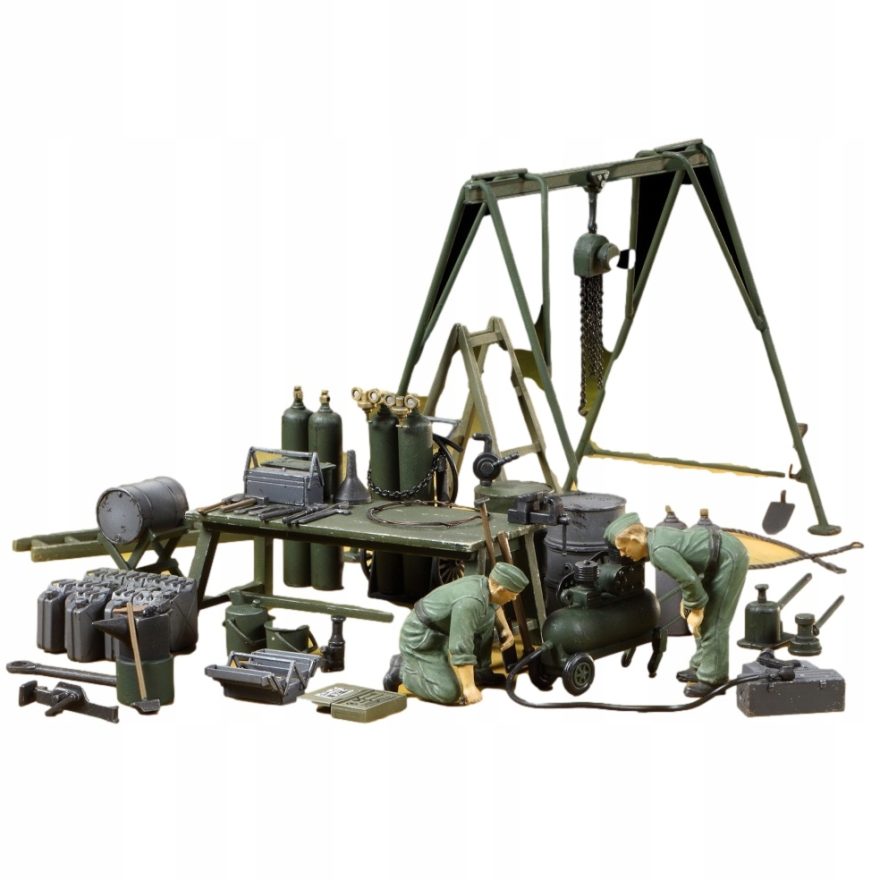 Tamiya 37023 – Set Figurine German Field Maintenance Team, 1:35 - Pret ...